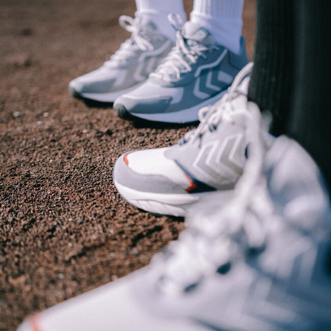 Erkek Spor Giyim, Ayakkabı ve Aksesuar Modelleri | hummel